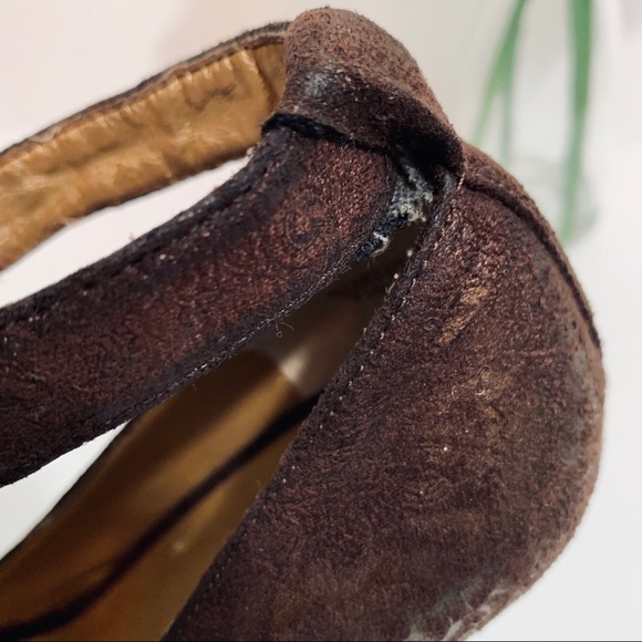 Y-Not | Shoes | Ynot Paisley Floral Print Heels | Poshmark